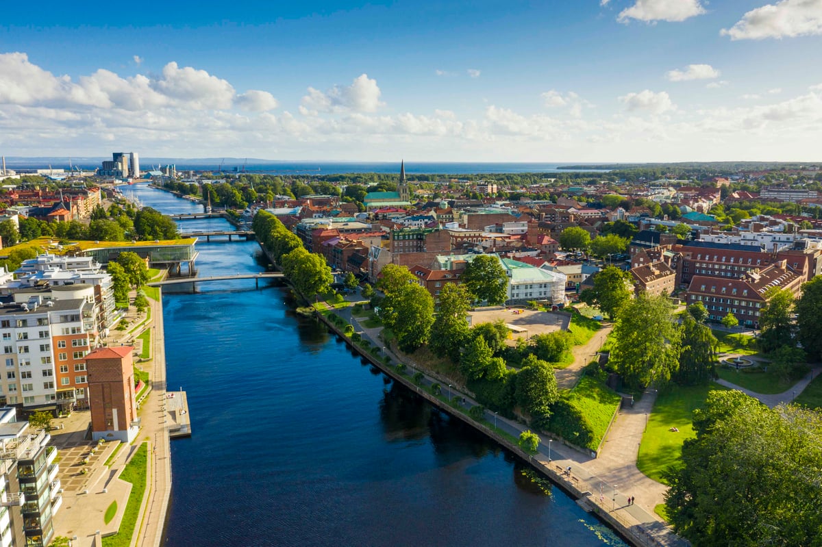 Stockholms stad får medvind i resursplaneringen – med smart systemstöd och AI-funktionalitet